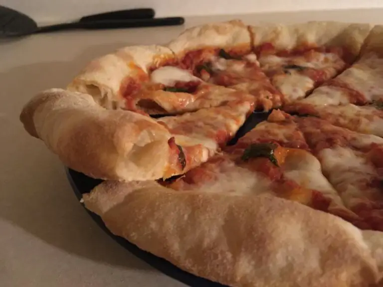 Top 12 Reasons Your Pizza Crust Is Soggy, And How To Avoid Them - My ...
