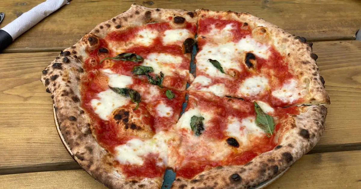 How To Make AUTHENTIC Neapolitan Pizza At Home—Easy, Cheap, and ...