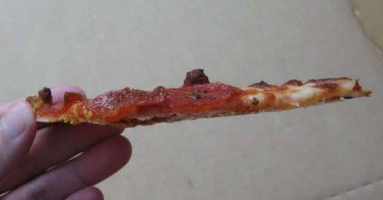 Domino's Pizza Crust Types Explained – From Brooklyn Style to Gluten ...