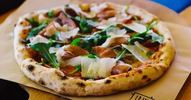 What is Pizza? A Comprehensive Guide to (possibly) the World's Most ...