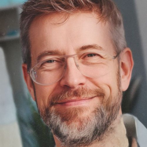 Domino’s Handmade Pan vs Hand Tossed Crust Pizza - Which One Is Best ...